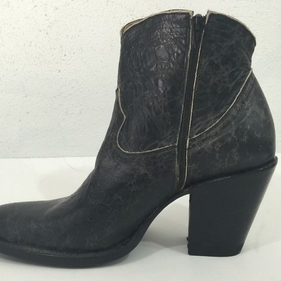 Custom Made Black Distressed Old Look Ankle Boots Round Toe With 4 Inch ...