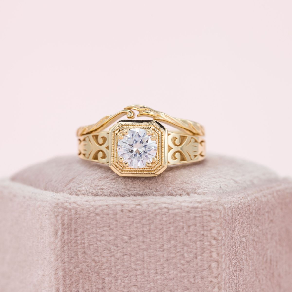 Double-prong engagement ring designs | CustomMade.com