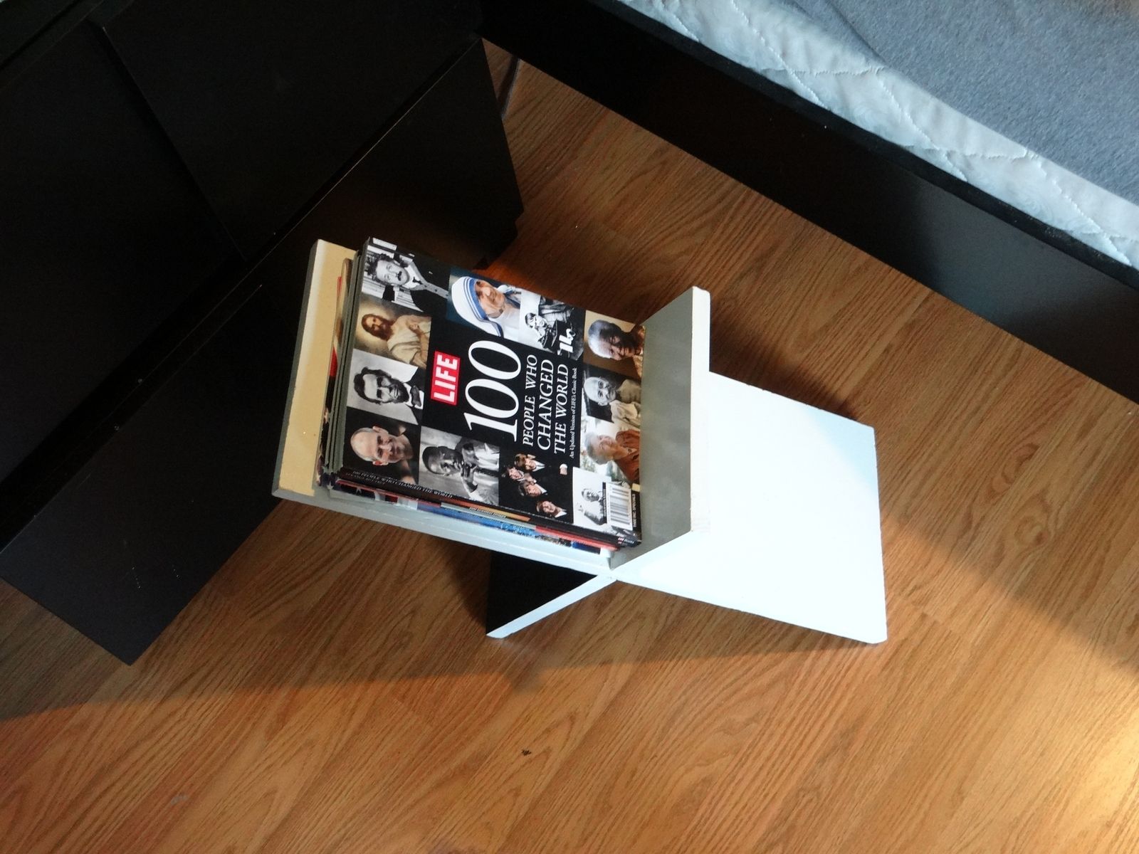 Buy Custom Contemporary Magazine Rack, made to order from The Buff ...