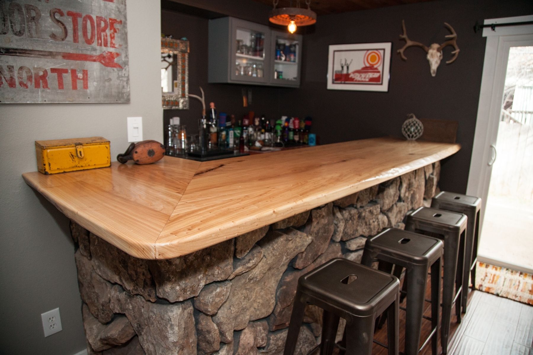 Residential Bar Tops