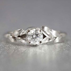 Custom Engagement Rings | Design Your Own Engagement Ring | CustomMade.com