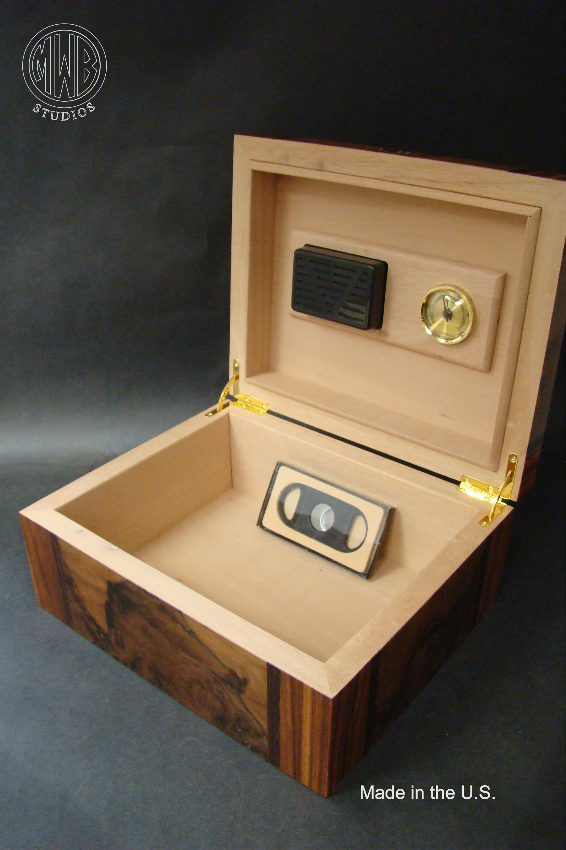 Handmade Custom Humidor Handcrafted In The U.S. Hd50 With Free Shipping ...