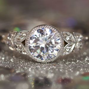 Custom Engagement Rings | Design Your Own Engagement Ring | CustomMade.com