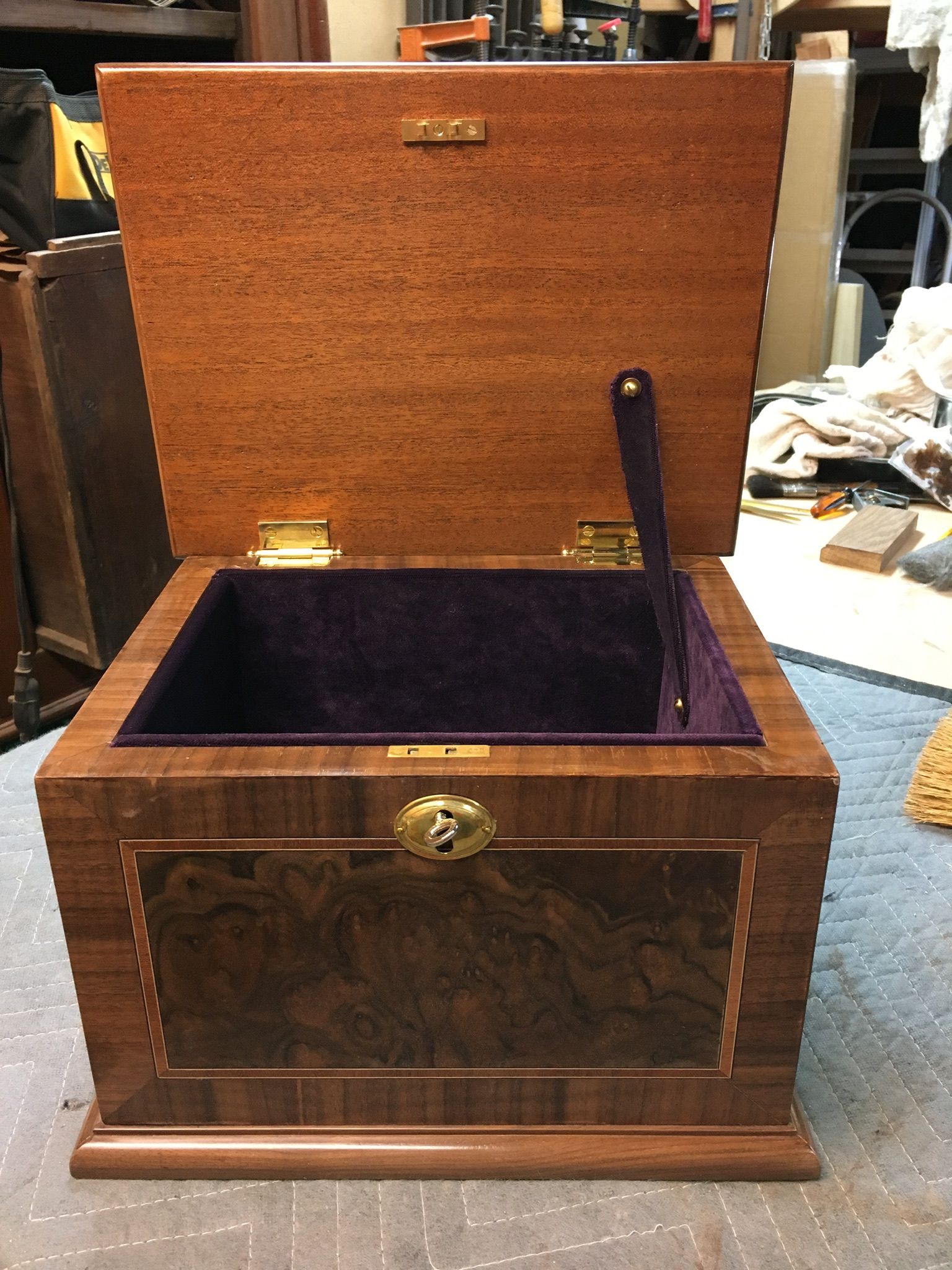 Handmade Custom Made Urns by Ed Jorgensen - American Artistry In Wood ...